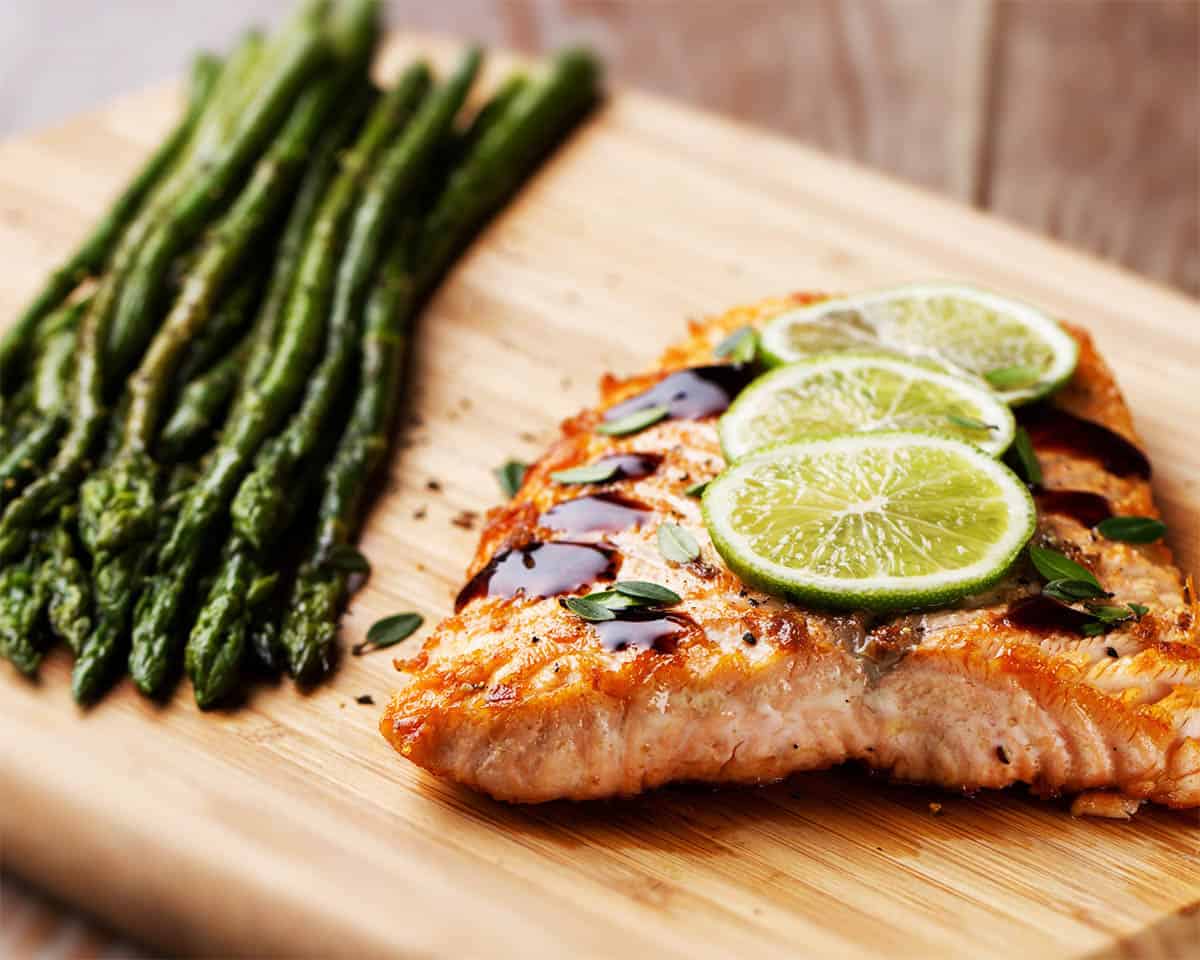 Paleo Baked Salmon - Cuisine Seeker